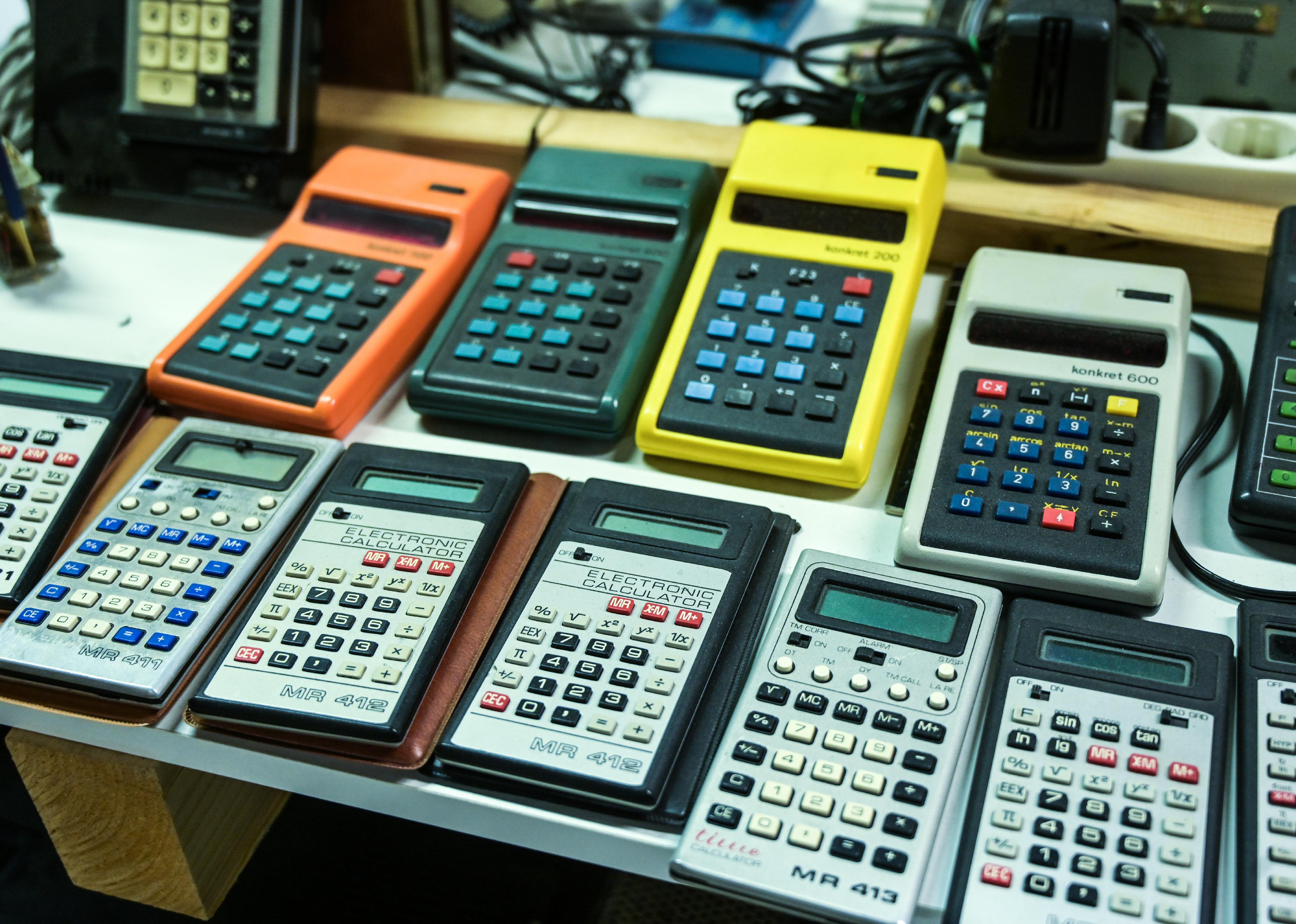 The Fascinating History Of The Modern Calculator GIGAcalculator The Fascinating History Of The Modern Calculator GIGAcalculator